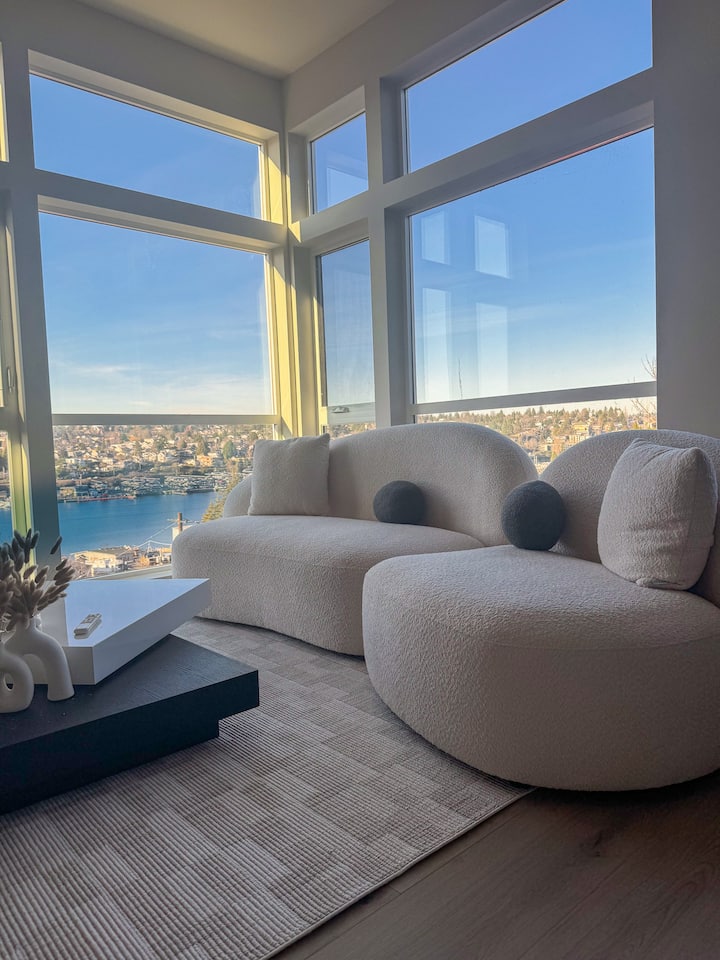 Modern Luxury Townhouse With Lake Union Views|uw - Maple Leaf - Seattle