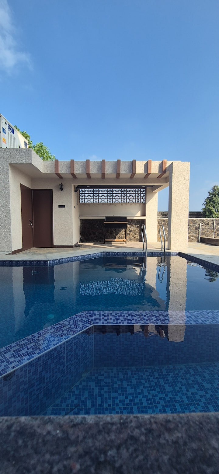 Villa De Aqua Elite - Muttukadu Lake Ecr - Chennai