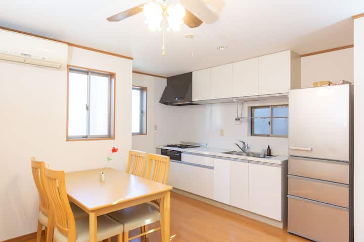 無料駐車場あり/広々一軒家貸し切り/池袋まで直通 - Tokyo