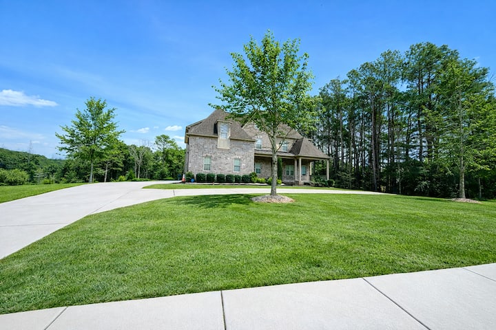 Fifa Luxury 7br W/ Heated Pool +Hot Tub&pool House - Peachtree City, GA