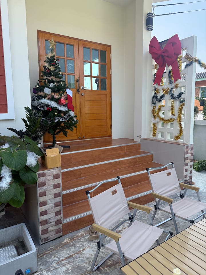 Baan Ice Bed&party - Mueang Samut Songkhram District