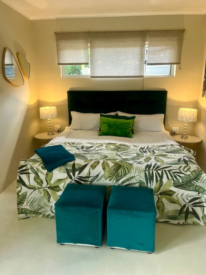 Umhlanga Garden Cottage - Mount Edgecombe