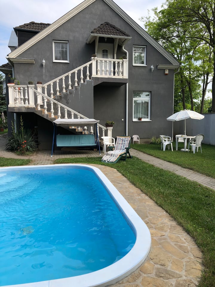 Panoramic View Apartment With Pool - Velence