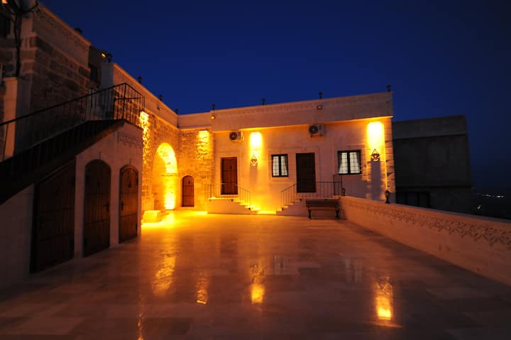 203 - Baybars Standart İKi Kişilik Oda - Mardin