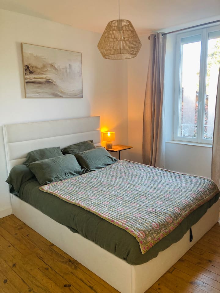 Appartement Spacieux Proche Toutes Commodités - Aurillac