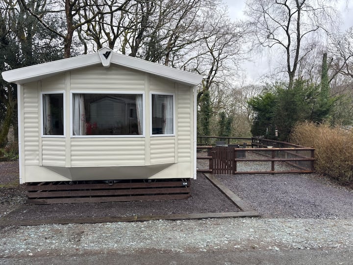 3 Bed Woodland Caravan - Beddgelert