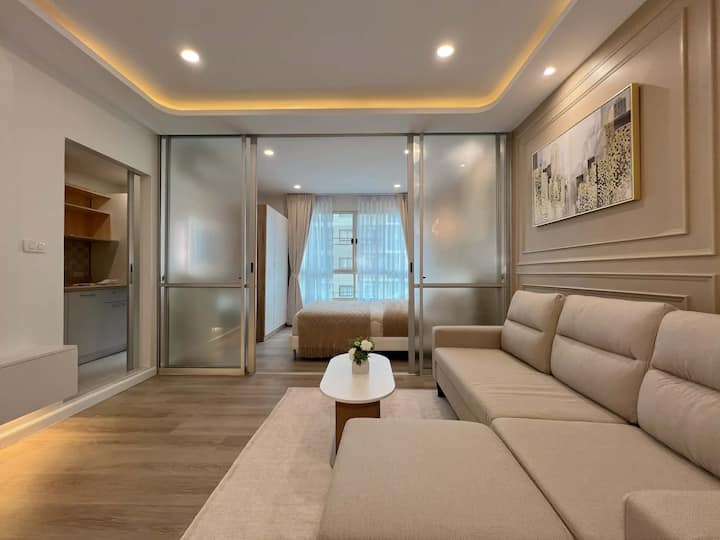 Modern Condominium In Phuket - Phuket