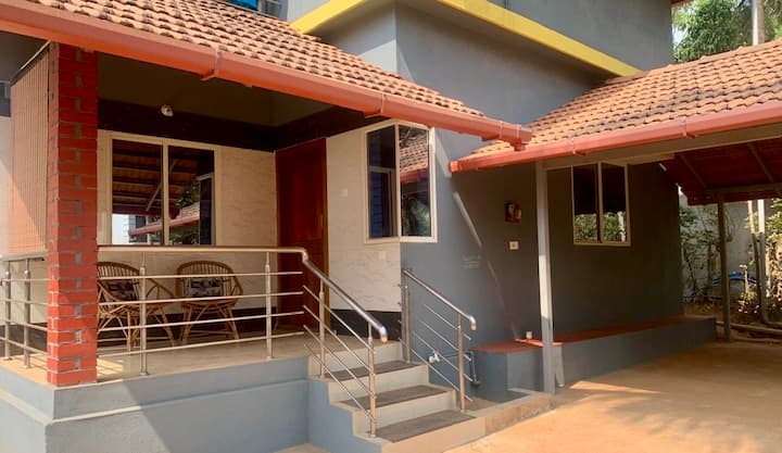 Om Guest House, Sirsi - Sirsi