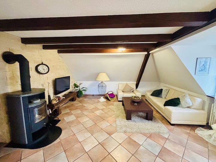 Helle Dachgeschoss Ferienwohnung Mit Balkon - Münstertal/Schwarzwald