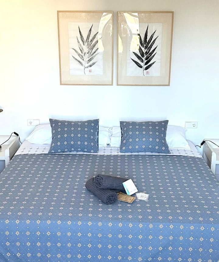 Habitación Luminosa Con Ac En El Centro - Barcelona