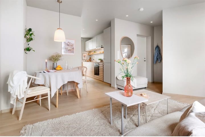 Moderne Leilighet Med 4 Soveplasser - Alesund