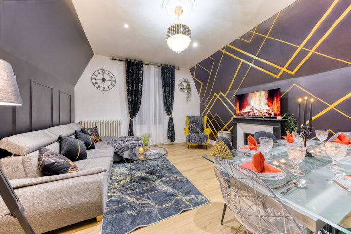 La Casa De Bali 20 Mn De Paris - Parking - Disney - Saint-Denis, France