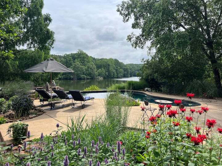 Lakefront! Pool! Close To Uga, Greenway, & D’town! - 아테네