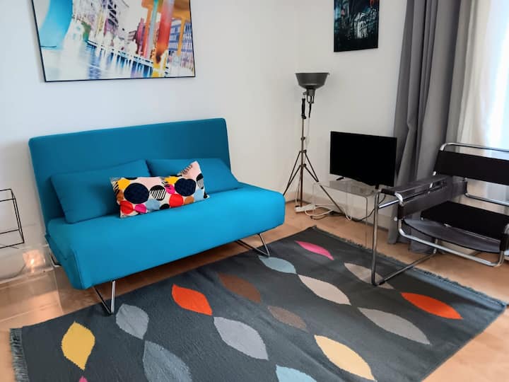 Ruhige 2zimmerwohnung - Frankfurt Sur Le Main