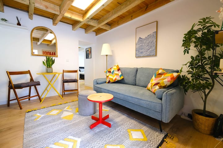 Bleisured | Cozy & Central Apartment In Bica - Lisboa