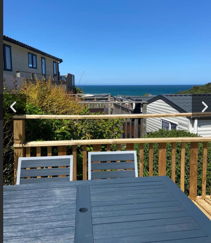 Heron Lodge - Peaceful And Comfortable Beach Home - Llangrannog