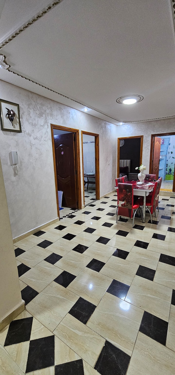 Appartement Lumineux Tout Confort Au Centre Ville - Meknes