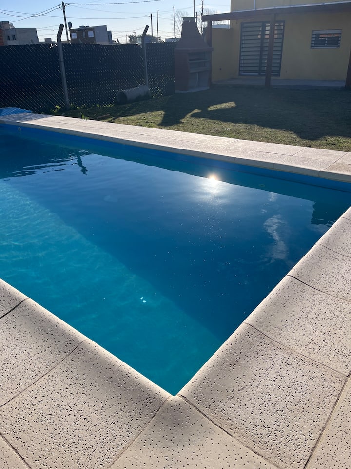 Casa Con Pileta Para Pasar El Día - Cañuelas