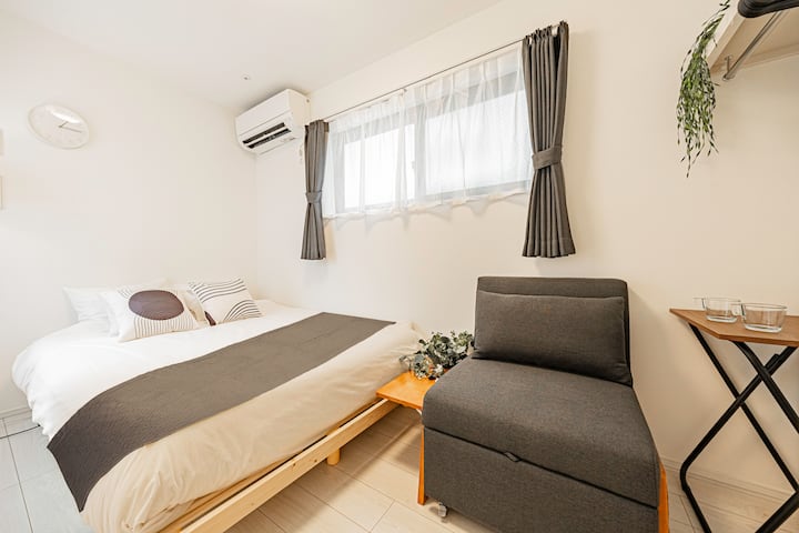 【新宿駅まで5分/渋谷駅まで10分/池袋駅から徒歩5分】静かなエリア/3名様/ダブルベッド1台 - Ikebukuro