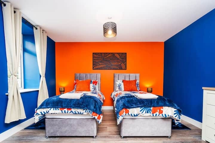 Nr Aberdeen Airport | 3br Apt |Free Parking |Wi-fi - Aberdeen