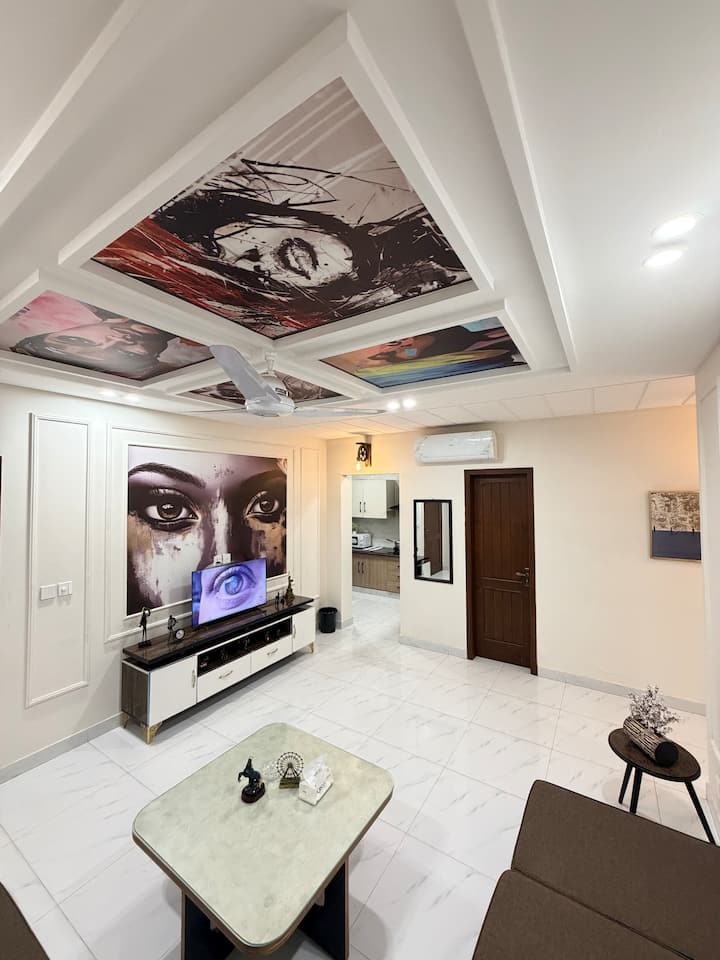 Modern 2br Safe Private Apartment | Self Check-in - パキスタン