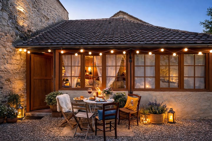 Petit Nid De Charme Dans Un Village Médiéval - Domme