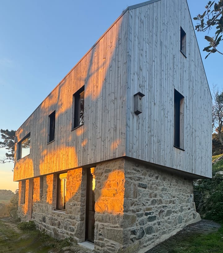 Maison Rare Sur Un Site Inoubliable - Tréguier