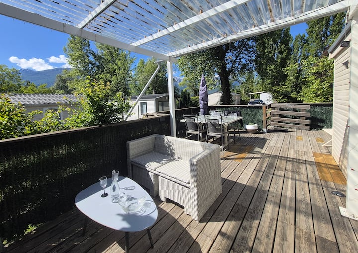 Mobil-home Façon Chalet Au Calme Face Aux Orres - Embrun