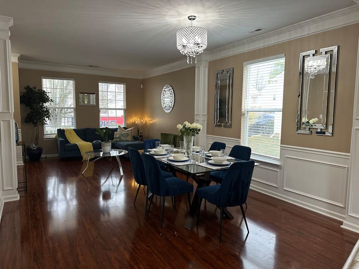 Fast Track To Comfort | Near Speedway & Pnc Music - Concord, NC