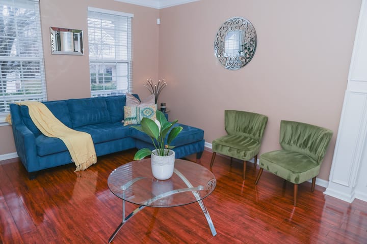 Fast Track To Comfort | Near Speedway & Pnc Music - Harrisburg, NC