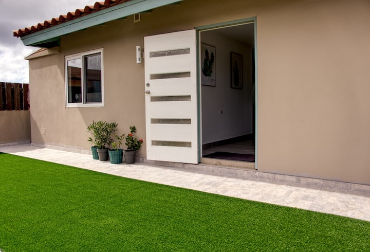 Moonflower 1, Cozy Sunshine Bliss - Aruba