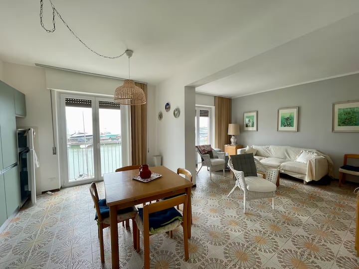 Maestrale: In Centro Con Posteggio E Vista Mare - Castiglione della Pescaia