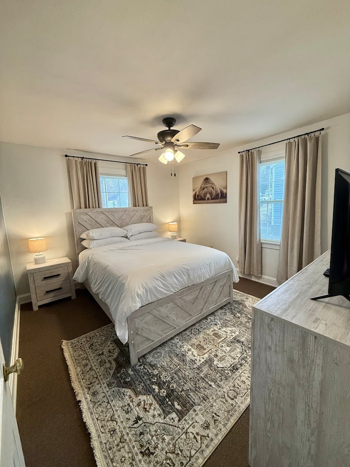 Cozy Central Stay - Owensboro, KY