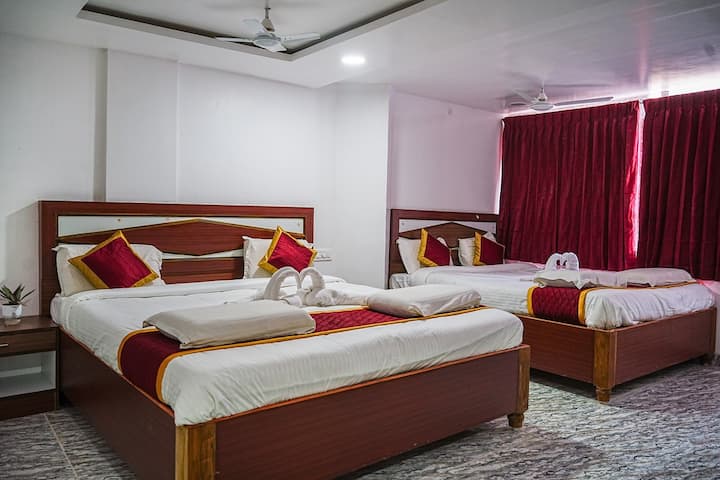 Family Room - Hotel Sea Tides - Mahabalipuram