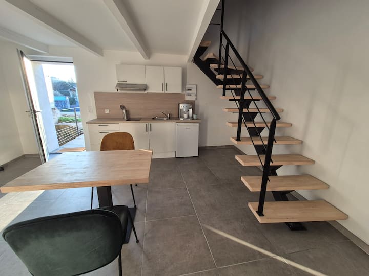 Logement Climatisé, Rénové Avec Piscine Privative - Suze-la-Rousse