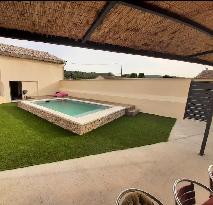 Logement Climatisé, Rénové Avec Piscine Privative - Bollène