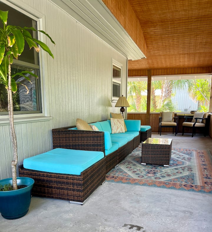 Mango House, Walk To Eau Gallie Arts District - Melbourne, FL