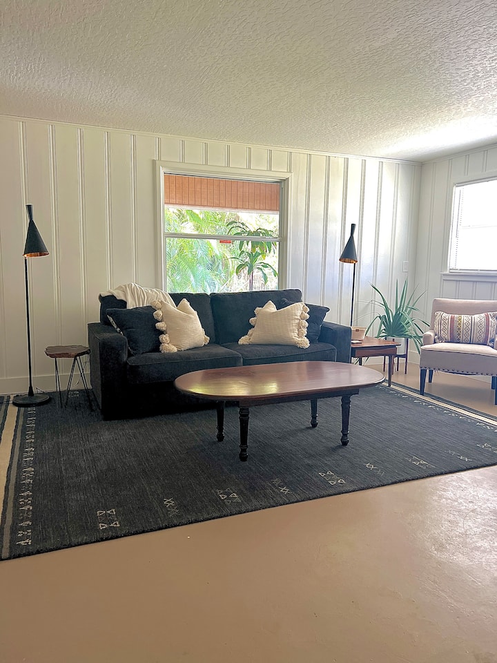 Mango House, Walk To Eau Gallie Arts District - Melbourne, FL