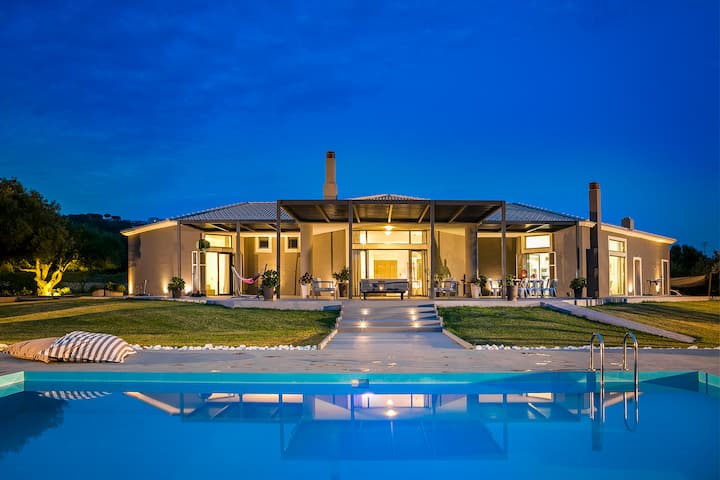 Villa Katrin: Your Serene & Stylish Escape - 케팔로니아섬