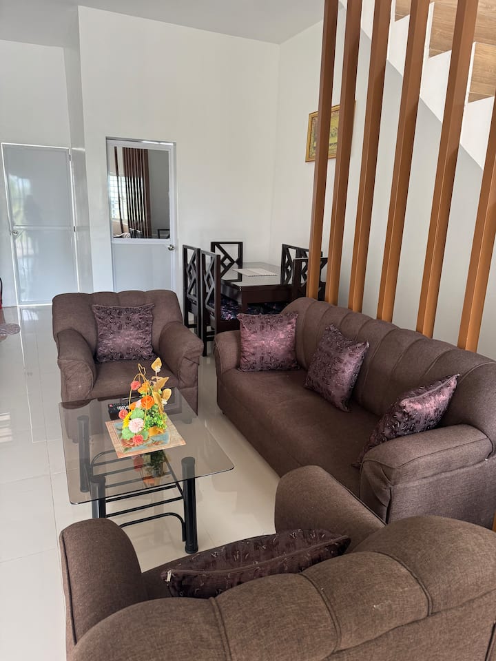 Fully Furnished Two Floors House For Rent - Bataan