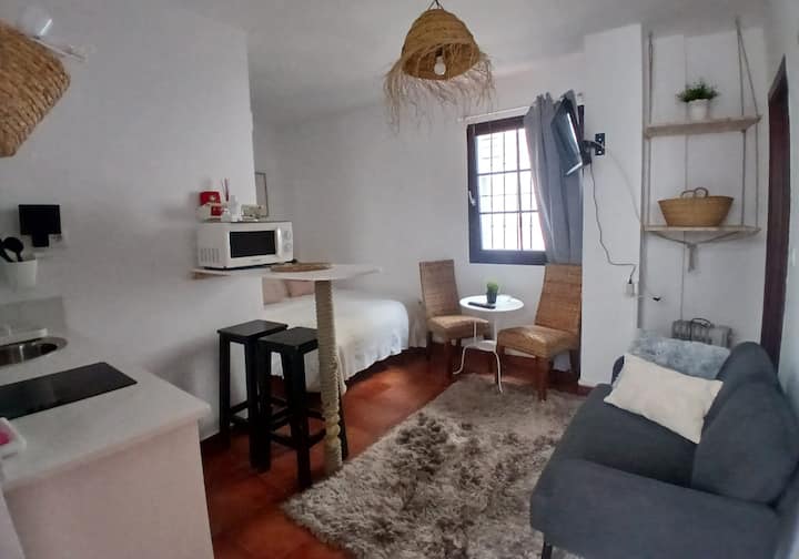 Nature Estudio Con Baño Privado - Tarifa