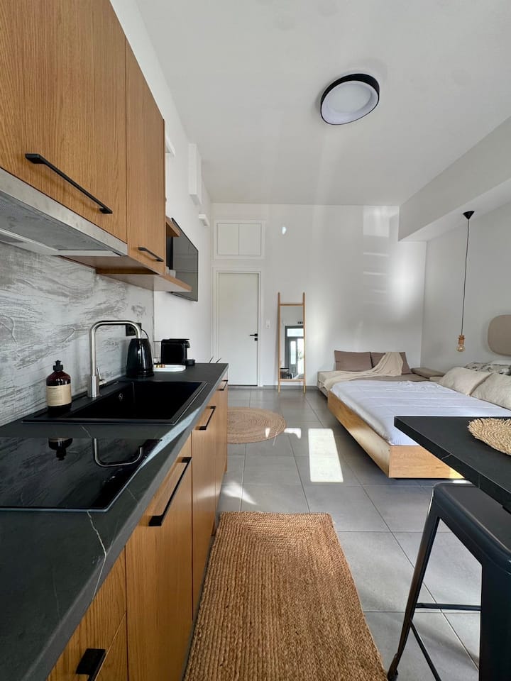 Ovio Apartments - 파로스