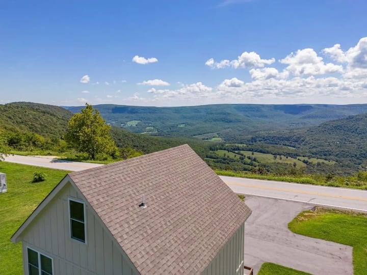 Valley View | Hot Tub With Epic Grand Canyon Views - Jasper, AR