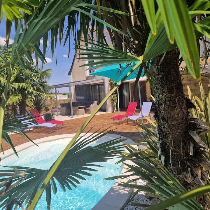 La Maison Aux Palmiers, Piscine, Spa - Touraine