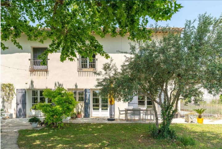 Gîte 6 Pers Dans Mas Isles Sur La Sorgue/cavaillon - Cavaillon