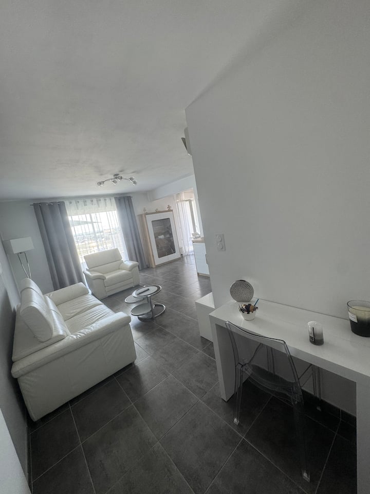 Appartement Idéalement Situé - Biguglia