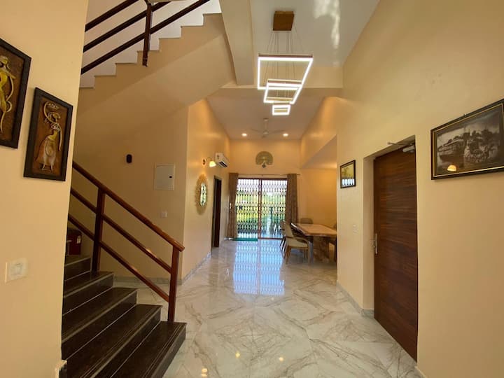 Luxury 3bhk Private Pool Bungalow | Vedic Village - 加爾各答