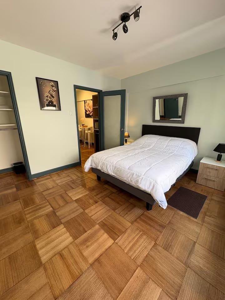 Refugio Stgo: Ideal Escapada O Trámites |Cine + Ac - Santiago (Chile)