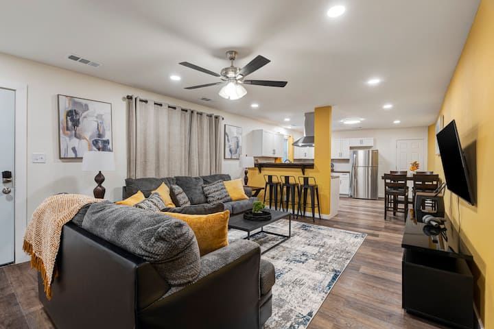 Canary - Fort Smith, AR