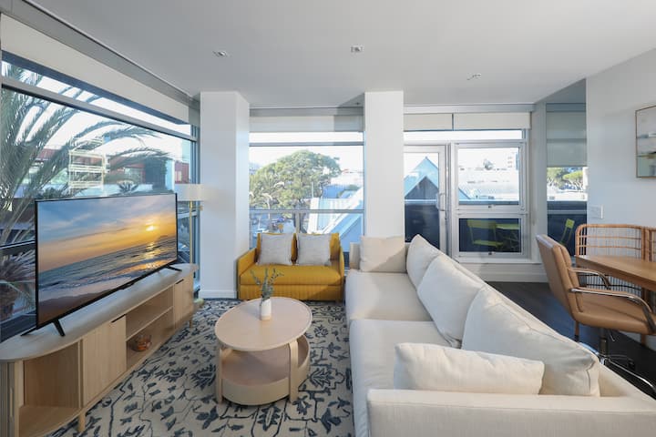 Bright & Sunny Apt In Heart Of Sm! - Santa Monica